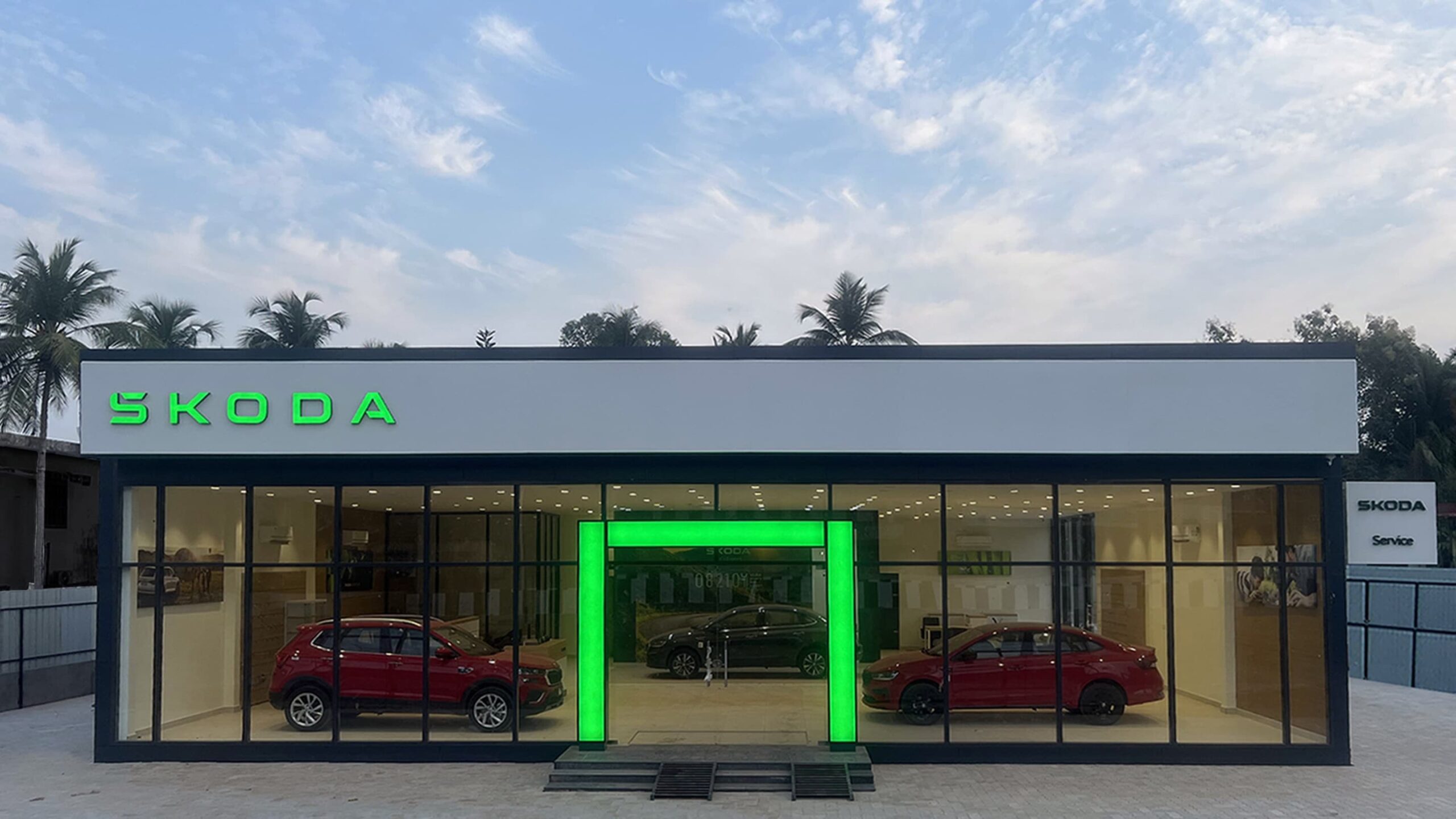 Skoda India Hits 300 Touchpoints, Expands into Tier 2 & 3 Cities - GaadiKey