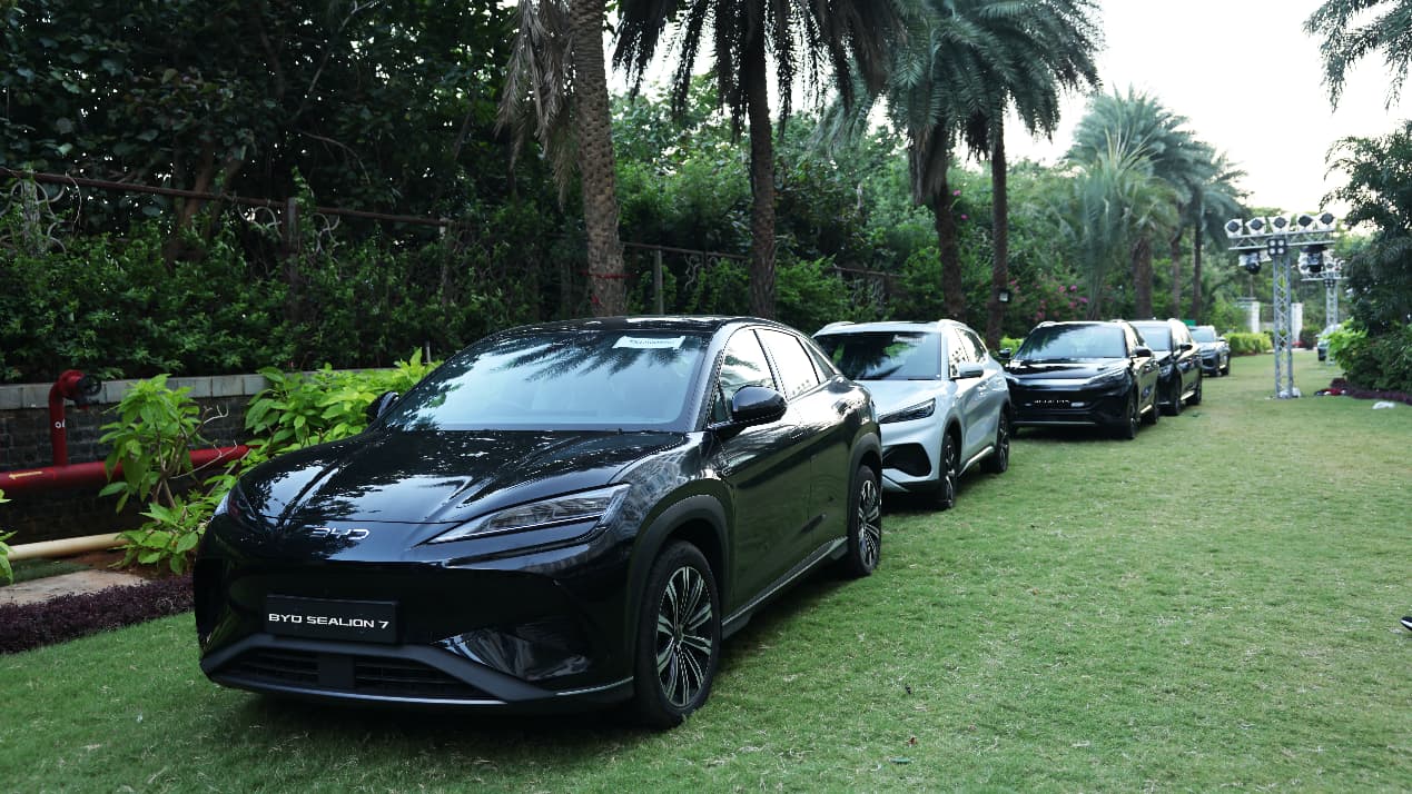 BYD India Achieves new Milestone with 10,000 EV Deliveries - GaadiKey