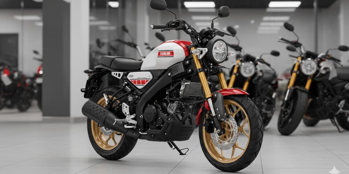 Yamaha XSR 155 Launch | Price, Specs, and R15 V4 Platform Details ...