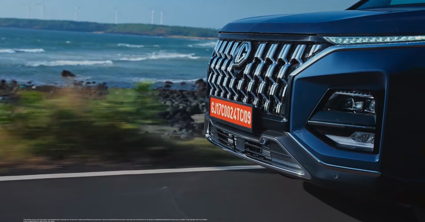 2026 MG Hector Revealed: Aura Hex Grille, Level 2 ADAS & I-Swipe Tech ...