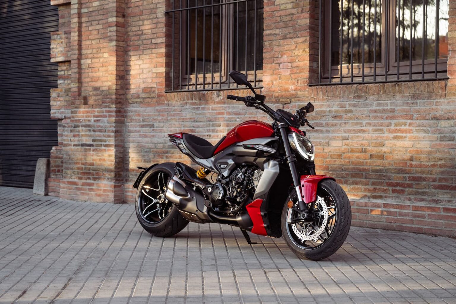Ducati XDiavel V4 2026 Model Priced at Rs 30.88 lakhs | Specs ...