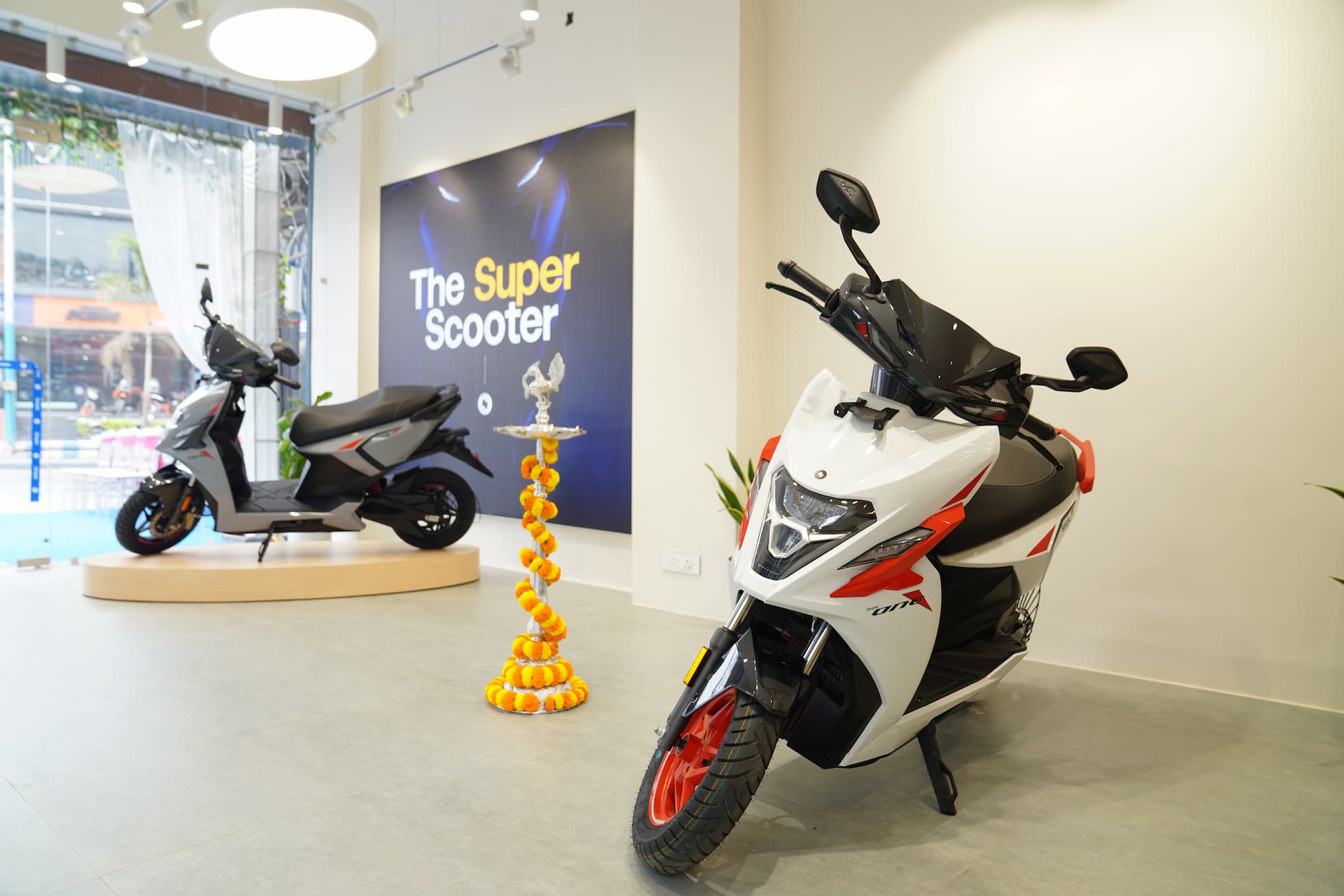 Simple Energy Launches First Retail Store in Siliguri - GaadiKey