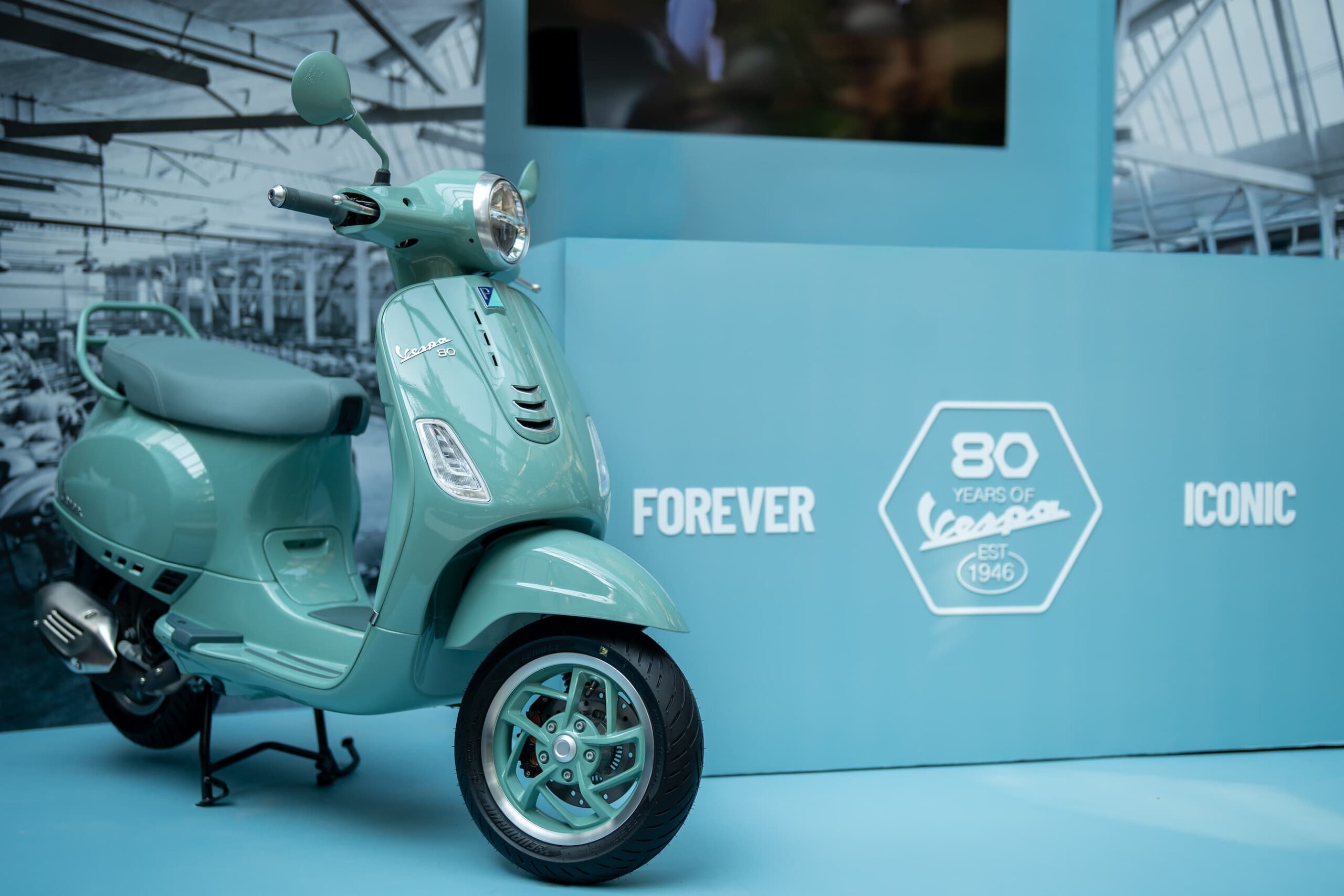 Vespa Tech 80th Launched in India: A Celebration of 80 Years of Iconic ...