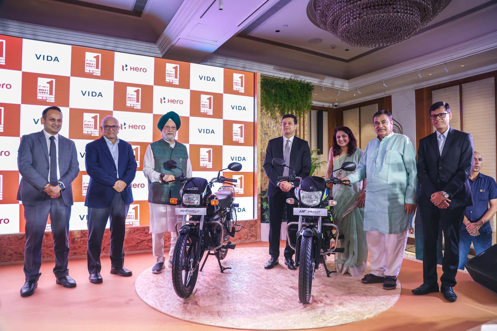 Hero Splendor+ Flex Fuel Launched in India at Rs 82,710 | Runs on E85 ...